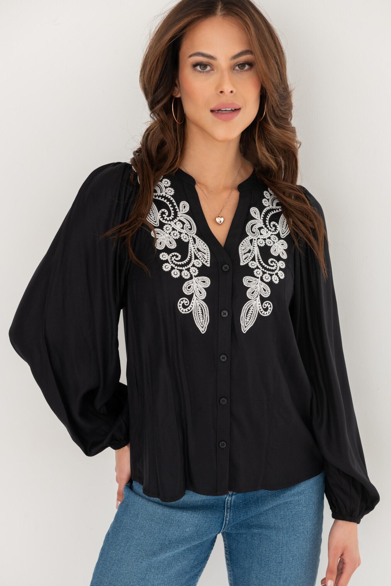 Stacie Fuller Bust Embroidered Woven Long Sleeve Blouse in Black/White ...